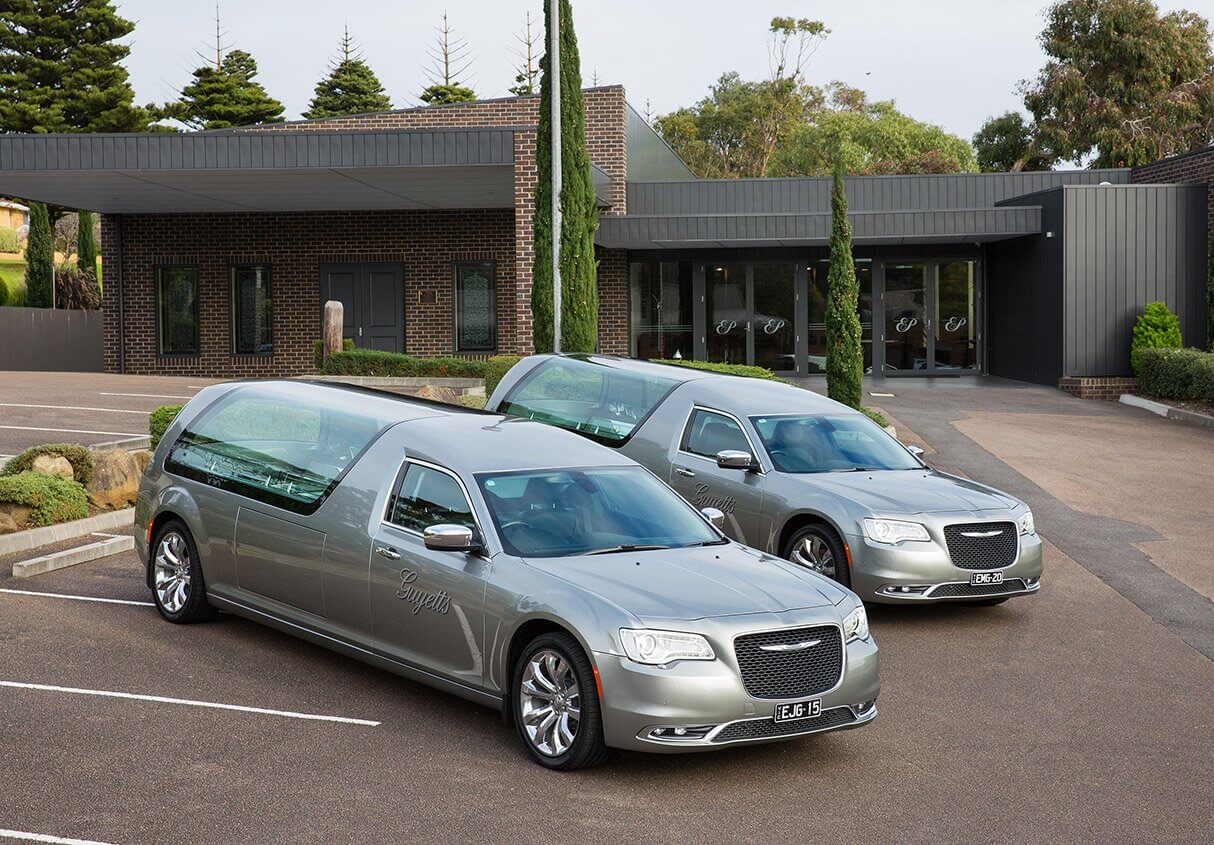 Warrnambool Funeral Hearses - Guyetts Funerals