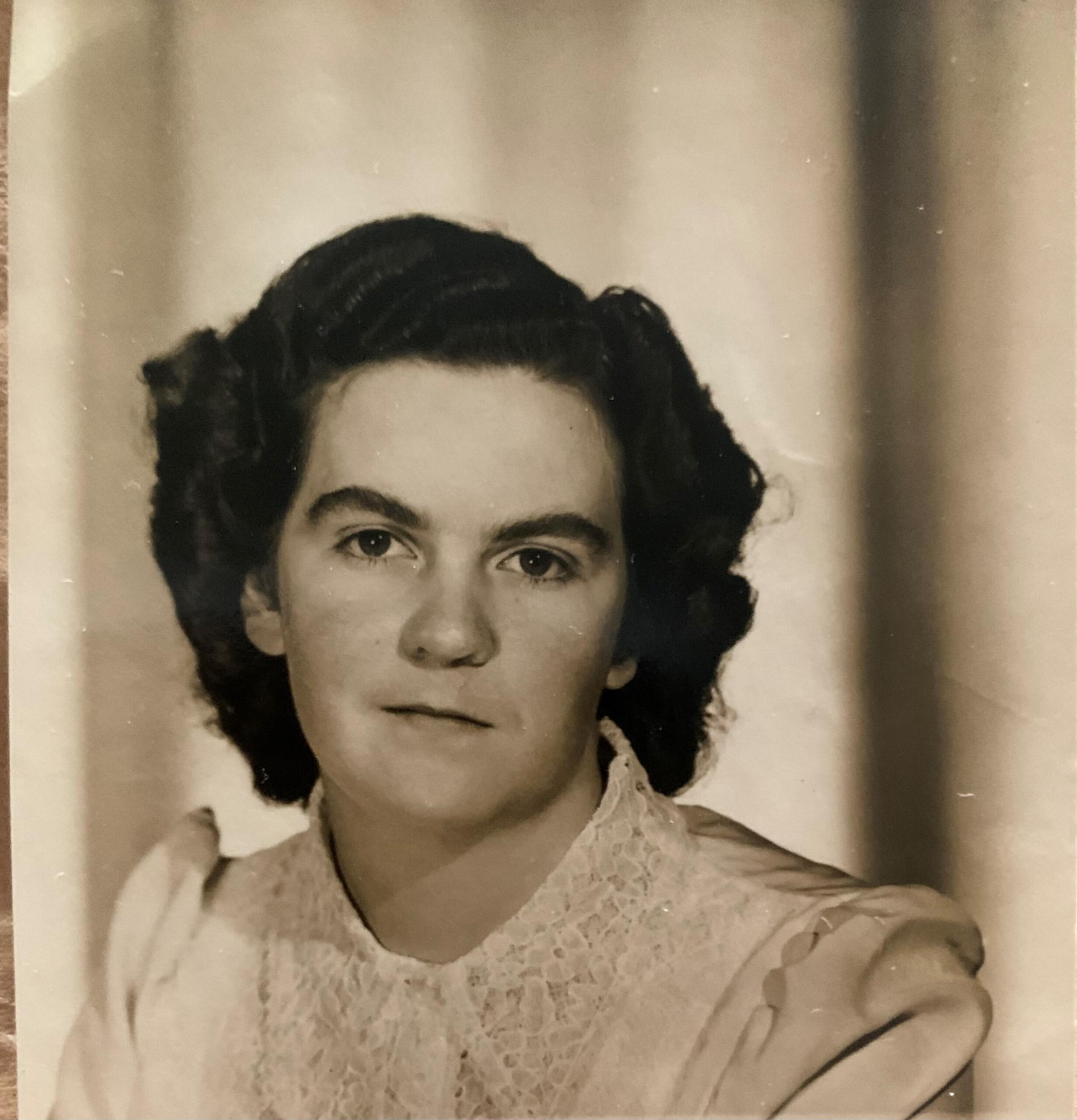 Nancy PEKIN (née Oates) funeral Cobden/Warrnambool - Guyetts Funerals