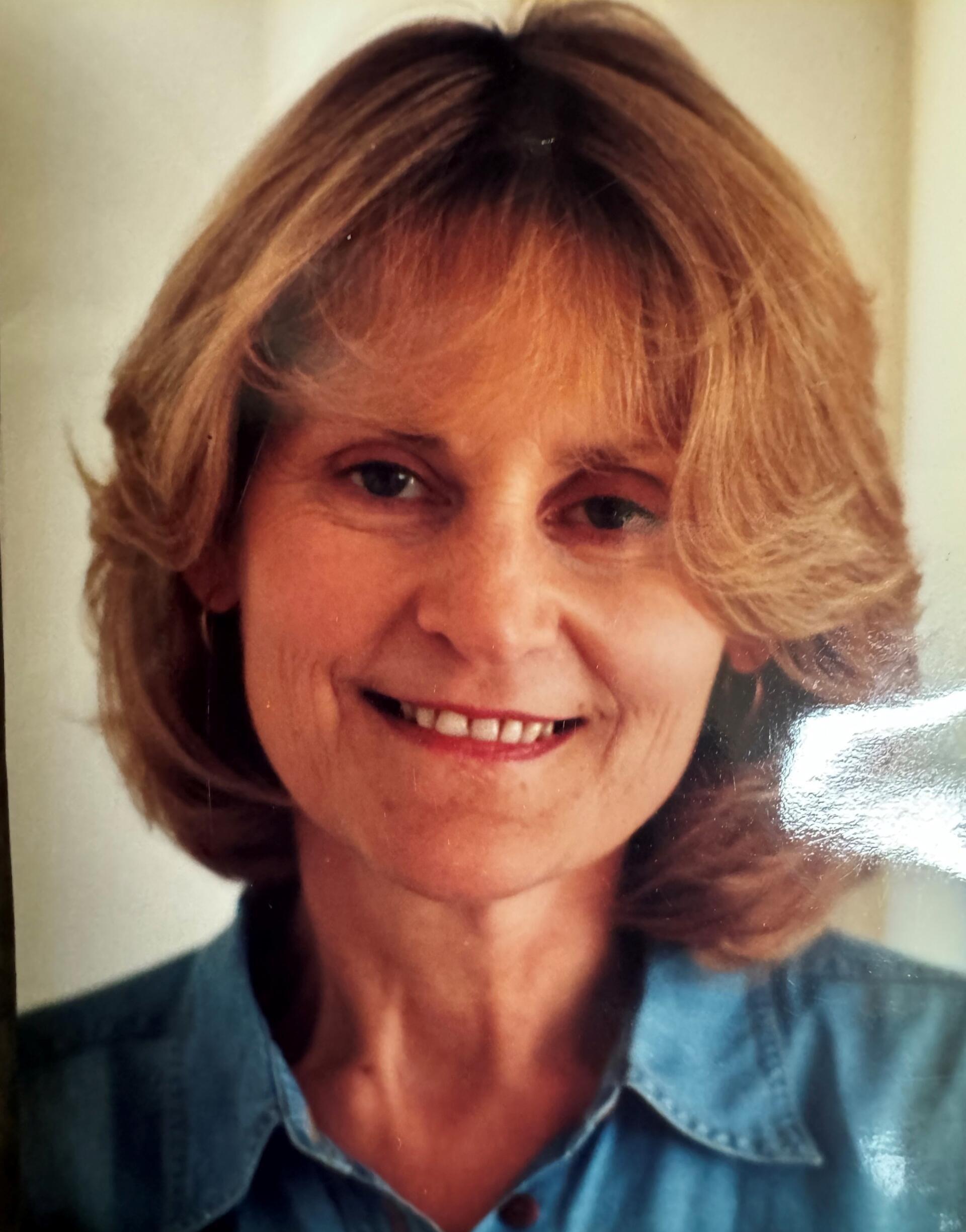 Julia HARRIS funeral Warrnambool - Guyetts Funerals